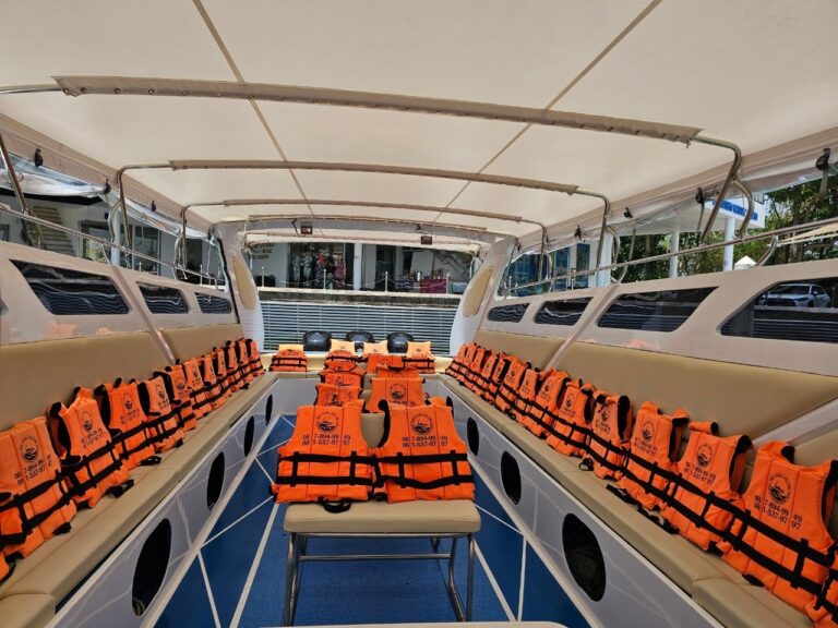 Boat 3 Engines – Phuketcharterspeedboat